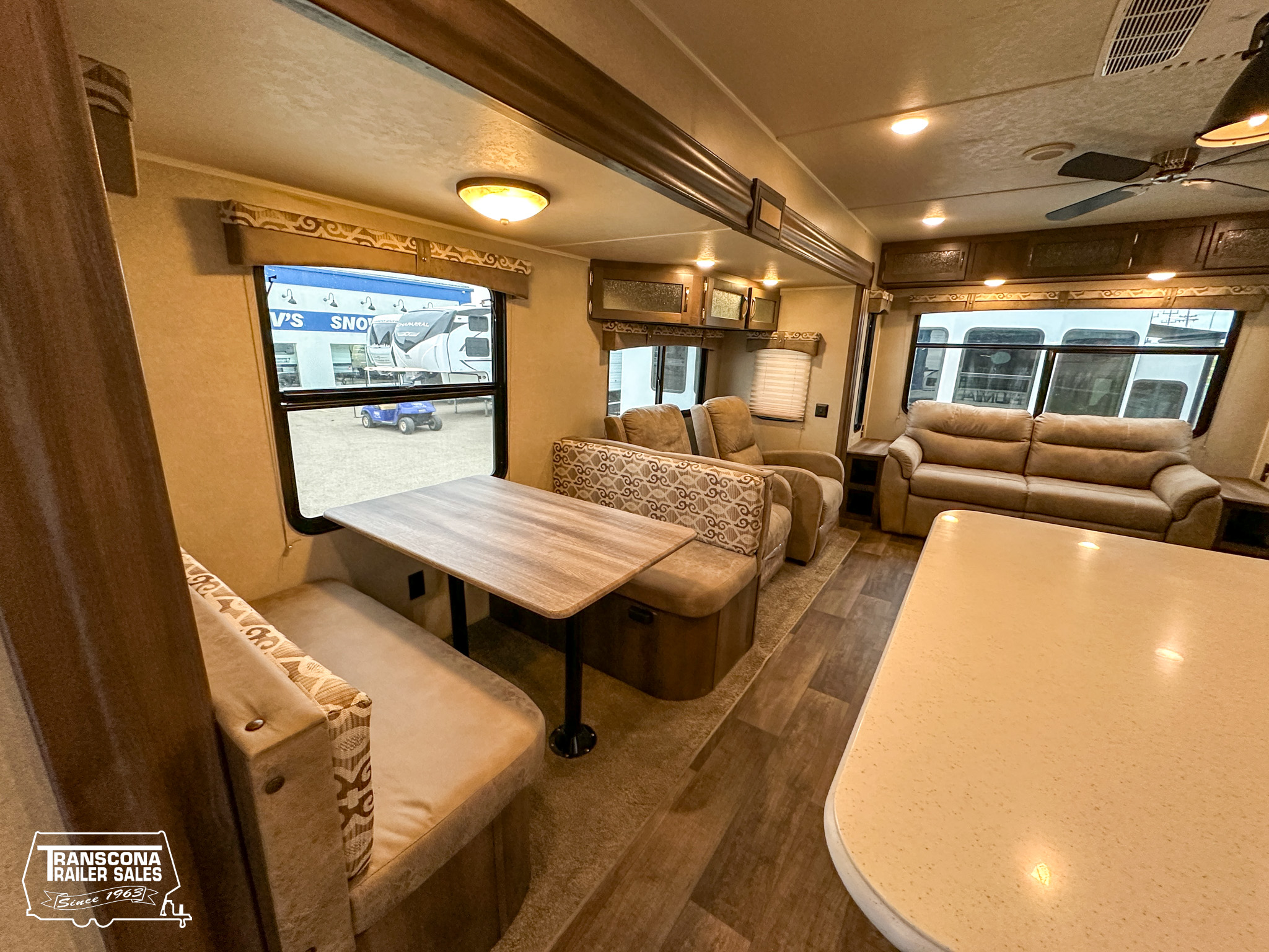 2018-PALOMINO-PUMA-38-RLQ-14018A | Winnipeg, MB R2J 0H2 | Trailers ...